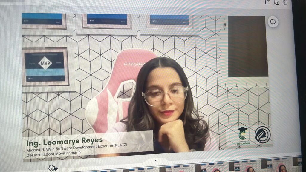 [Talk] – Woman Scream – Inspiring students in STEM – AskXammy